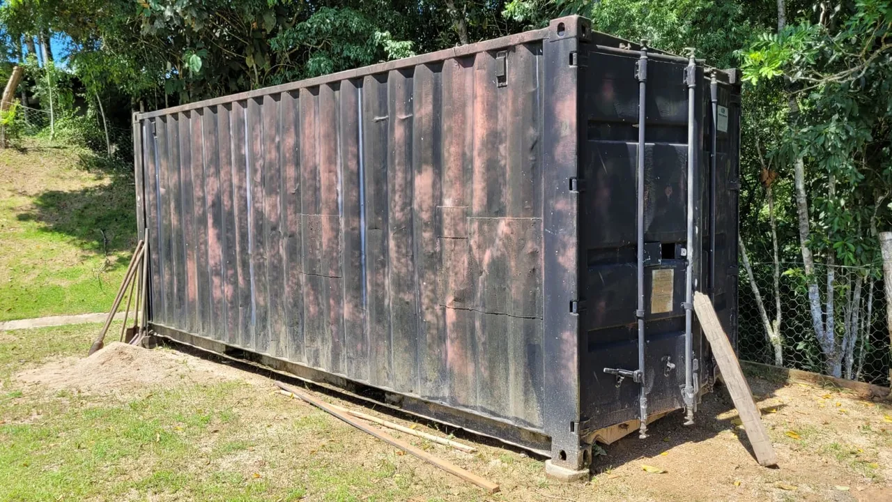"container 20 pes" no Brasil