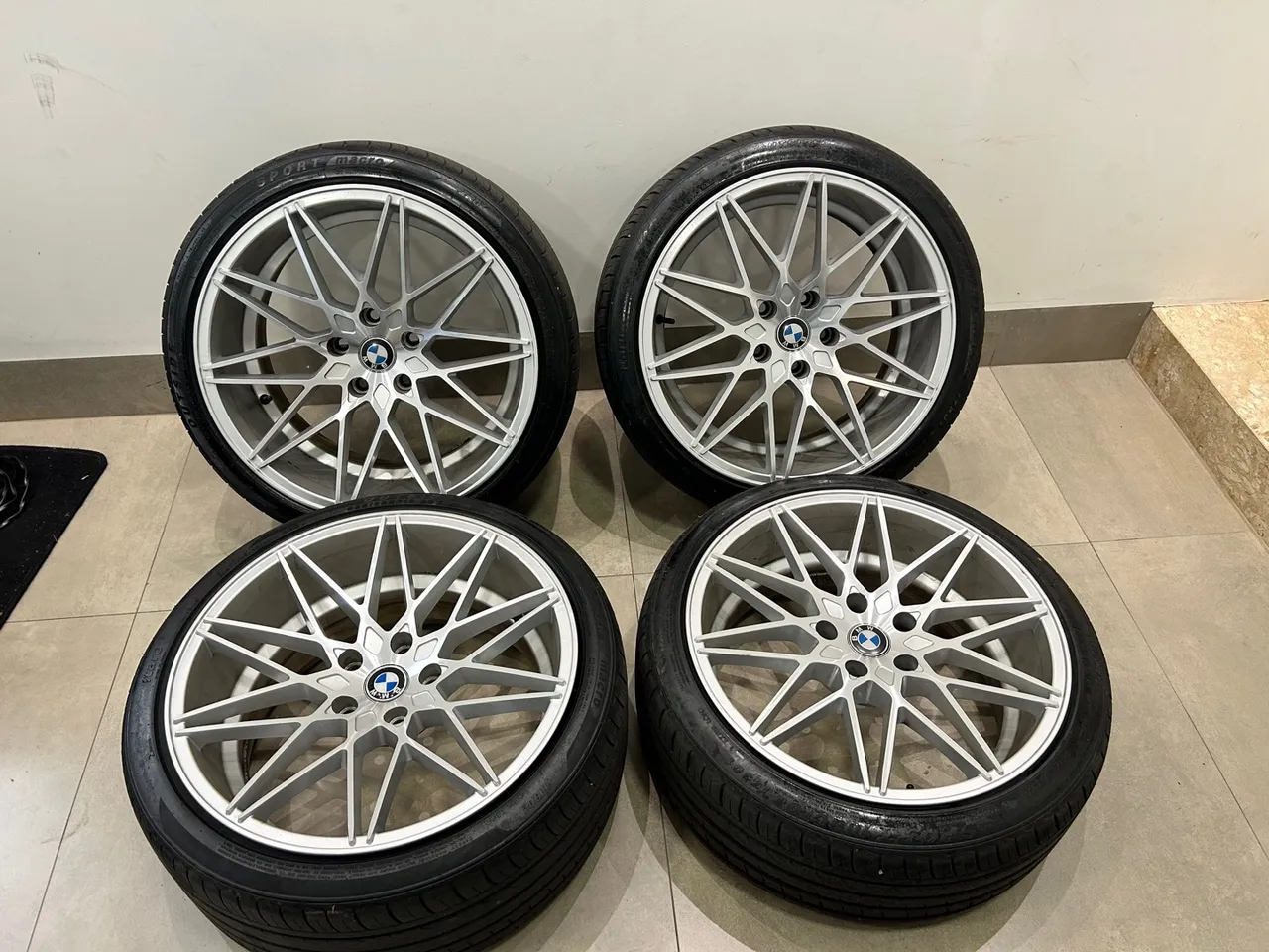 "rodas de carrocas antigas" no Brasil