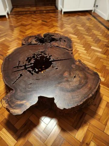 "mesa de tora de madeira" no Brasil