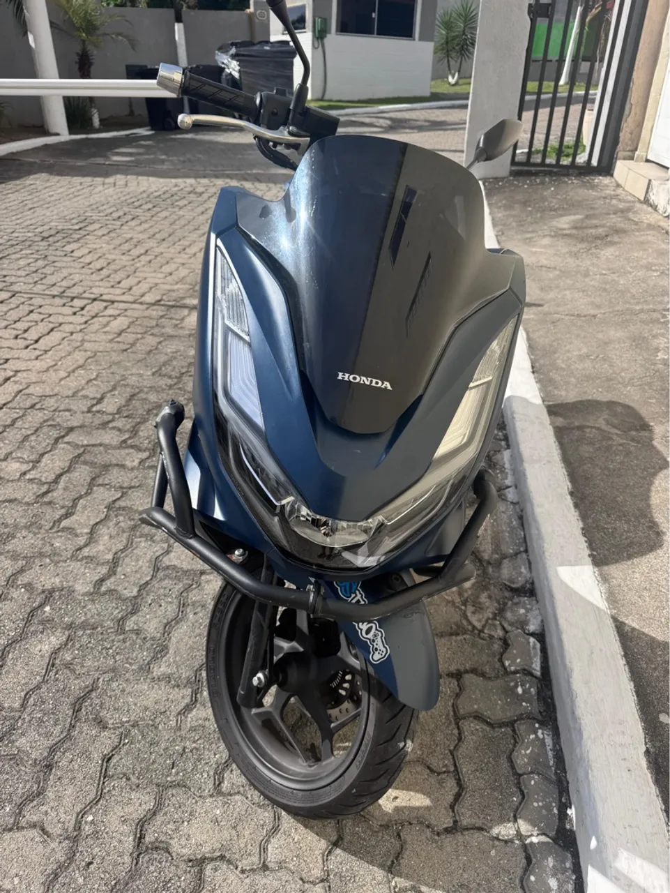Motos HONDA PCX 2024 no Brasil