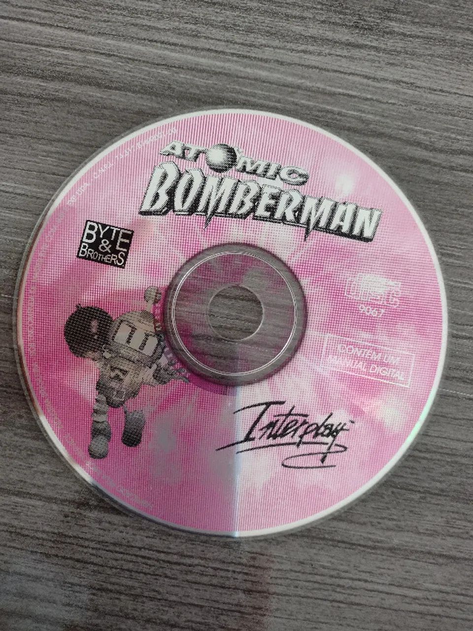 Atomic Bomberman 1997 CD Jogo Windows PC Raridade Nostalgia - Jogos de ...