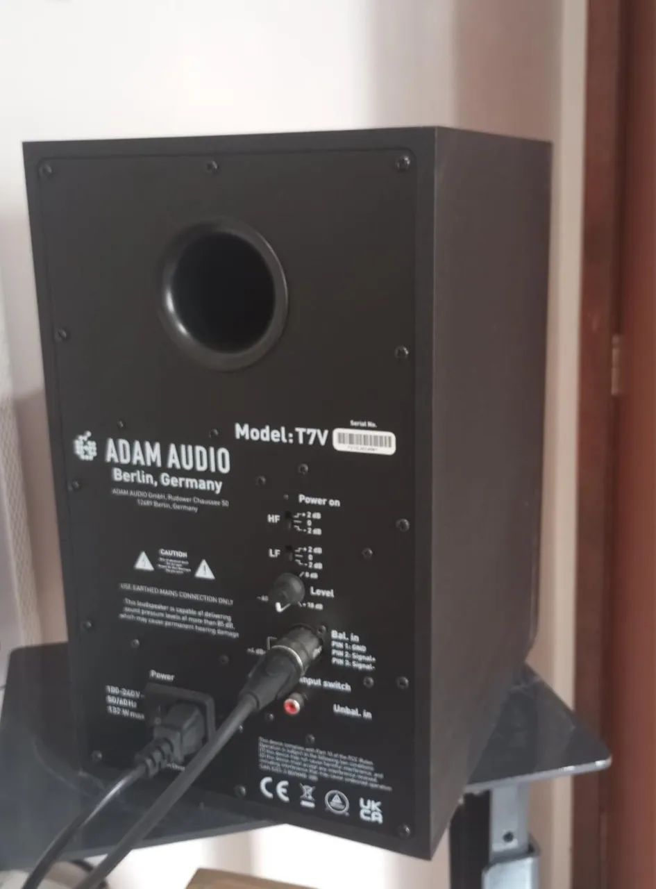 Monitores de referência Adam TV7 (par) - Aparelhos de Som - Parque das ...