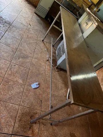 "banca de inox" no Brasil