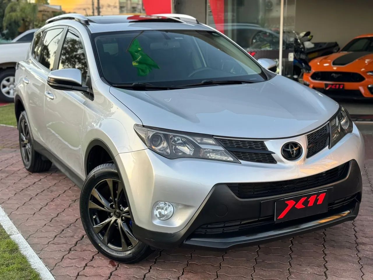 TOYOTA RAV4 2015 Usados e Novos