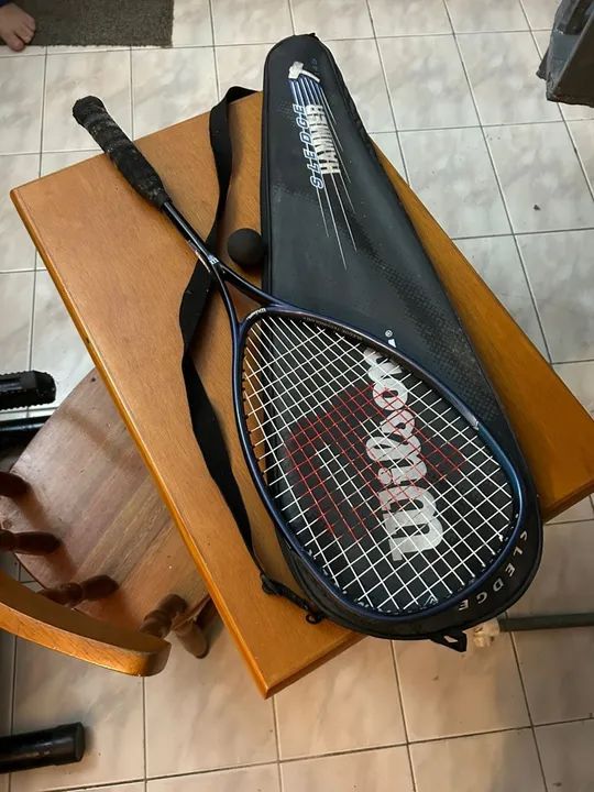 Raquete de Squash Wilson Pro Hammer - Esportes de Quadra e Ao Ar Livre ...