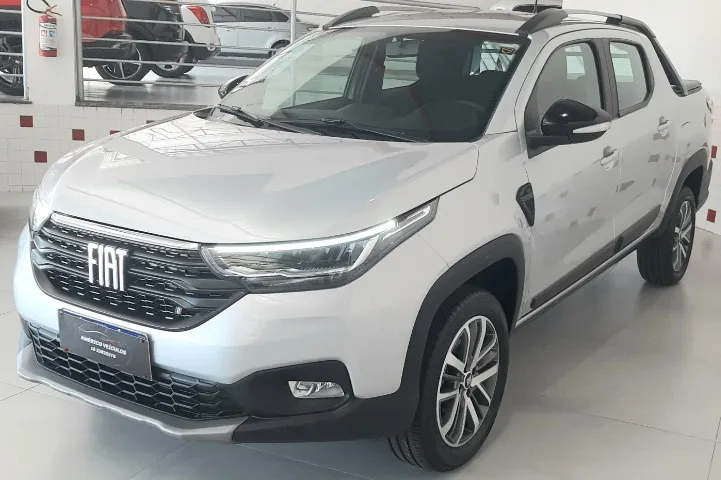 FIAT STRADA VOLCANO 1.3 FLEX 8V CD AUT. Usados e Novos