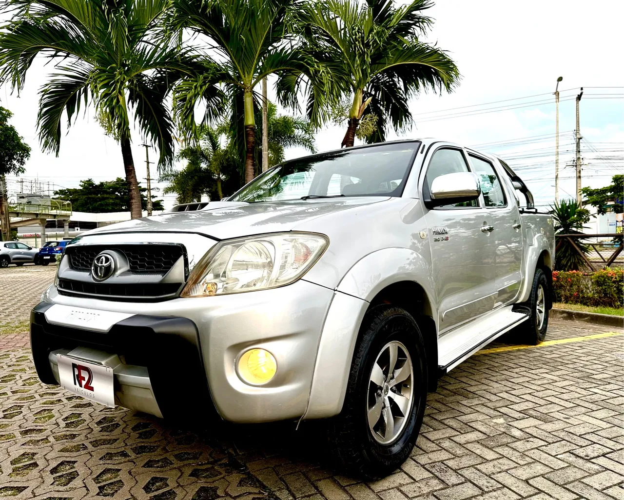 "toyota hilux 2010" - Carros Usados e Novos à venda