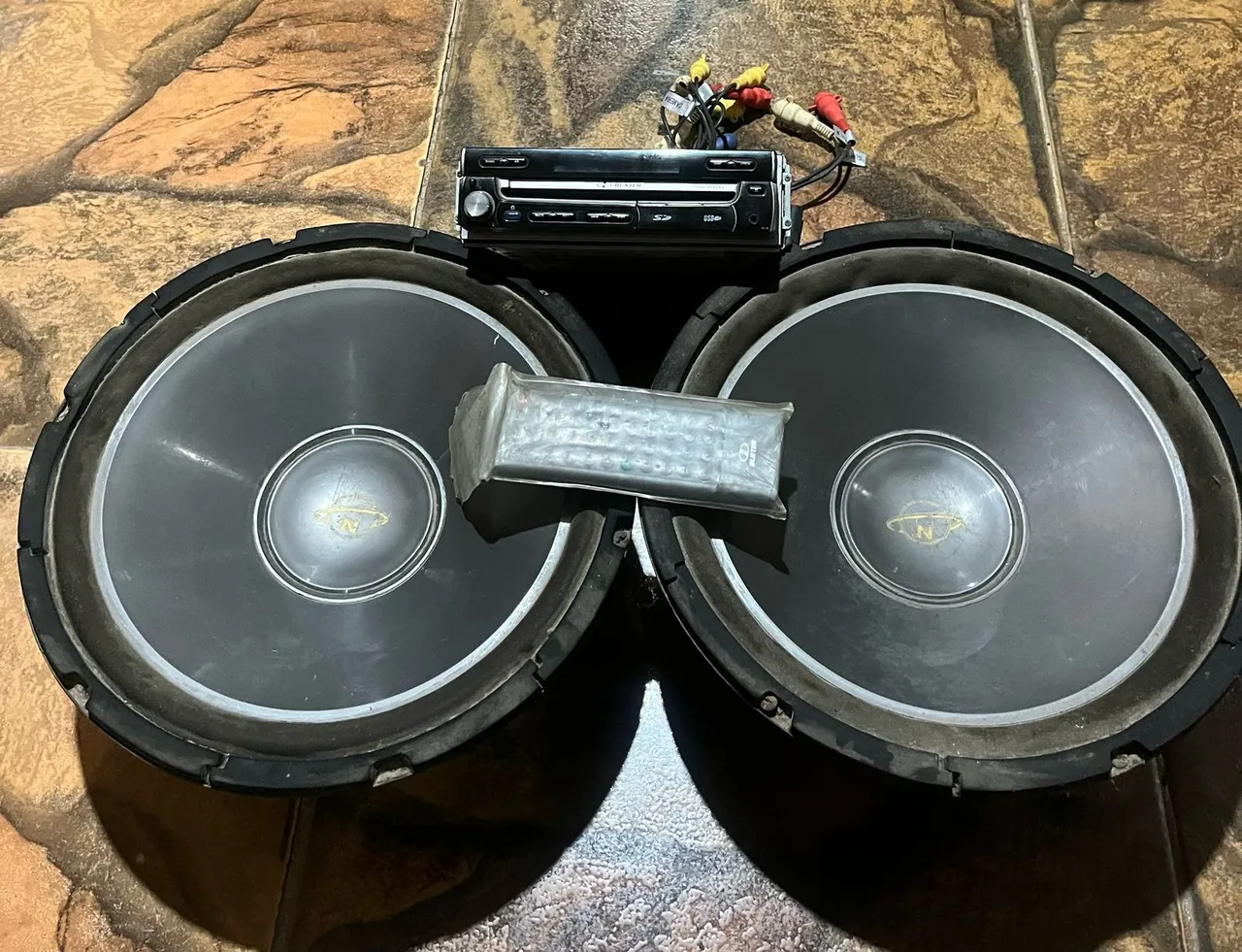 "subwoofer booster 12" - Equipamentos e Acessórios de Som no Brasil