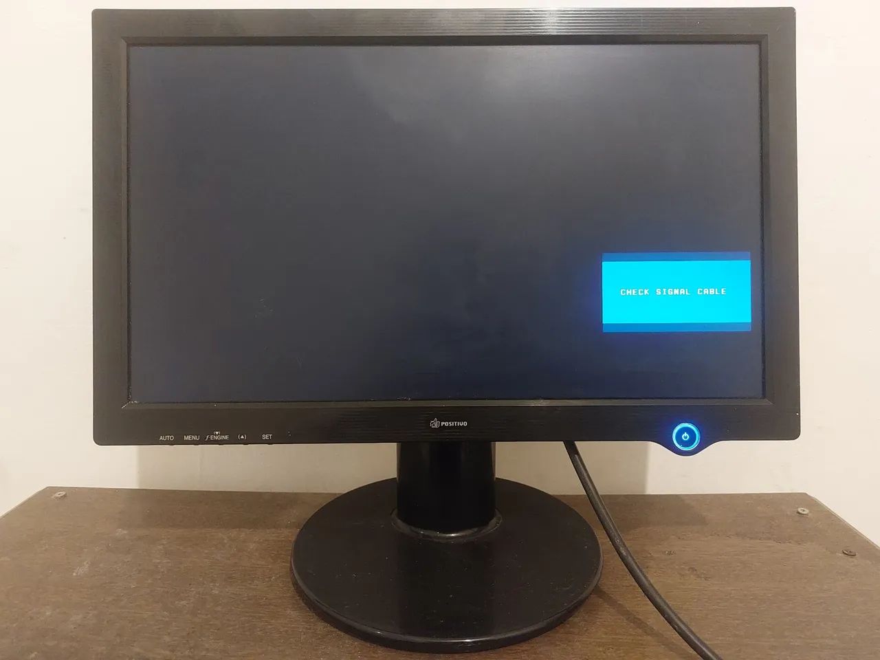 Monitor Positivo 16.5 polegadas - Monitores - Parque Novo Oratório, Santo André 1402731098 | OLX