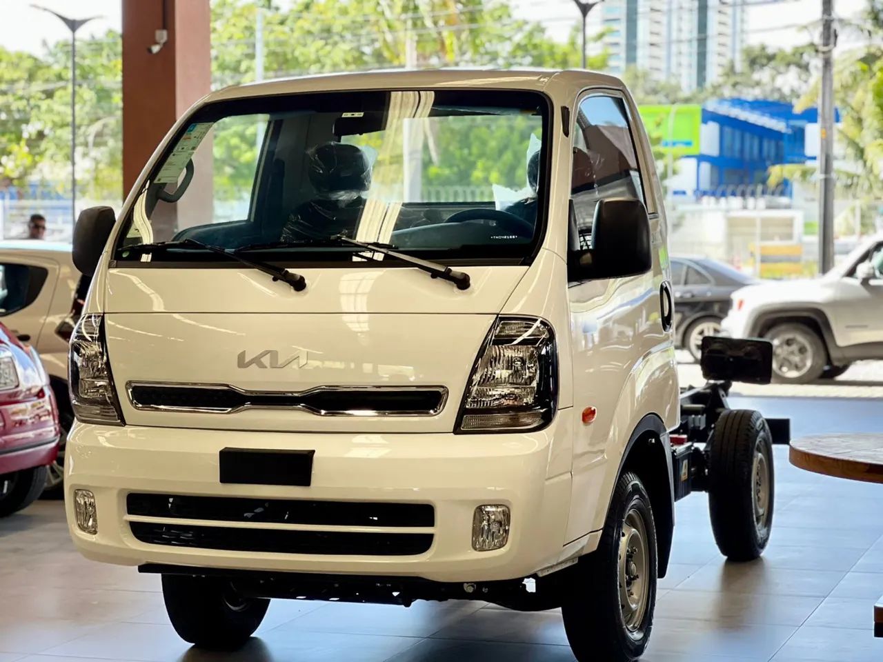 KIA BONGO K2500 4x4 CHASSI 2026 ZERO KM PRONTA ENTREGA - Caminhões ...