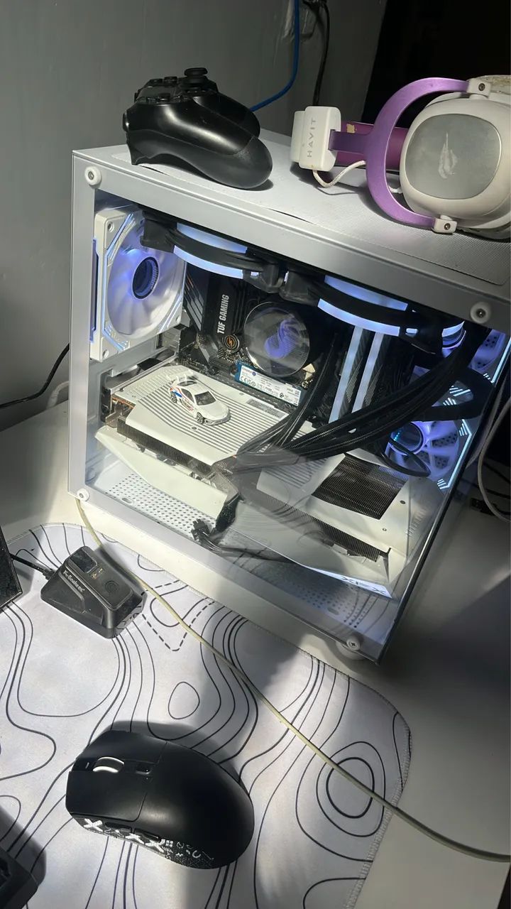 Vende-se Gabinete Gamer Hayom Aquário R$250 - Peças de Hardware ...