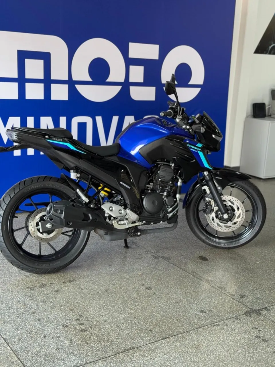 Motos YAMAHA FZ25 2024 no Brasil