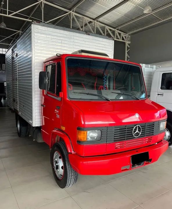 Mb 710 Bau - Caminhões - Centro, Betim 1326795442 | OLX