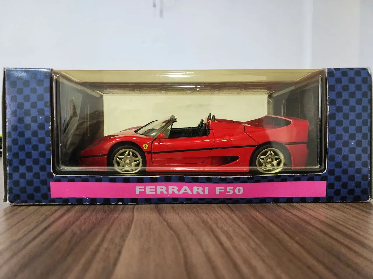 Miniatura Ferrari F50 Conversível - Colecionador - Hobbies e coleções ...