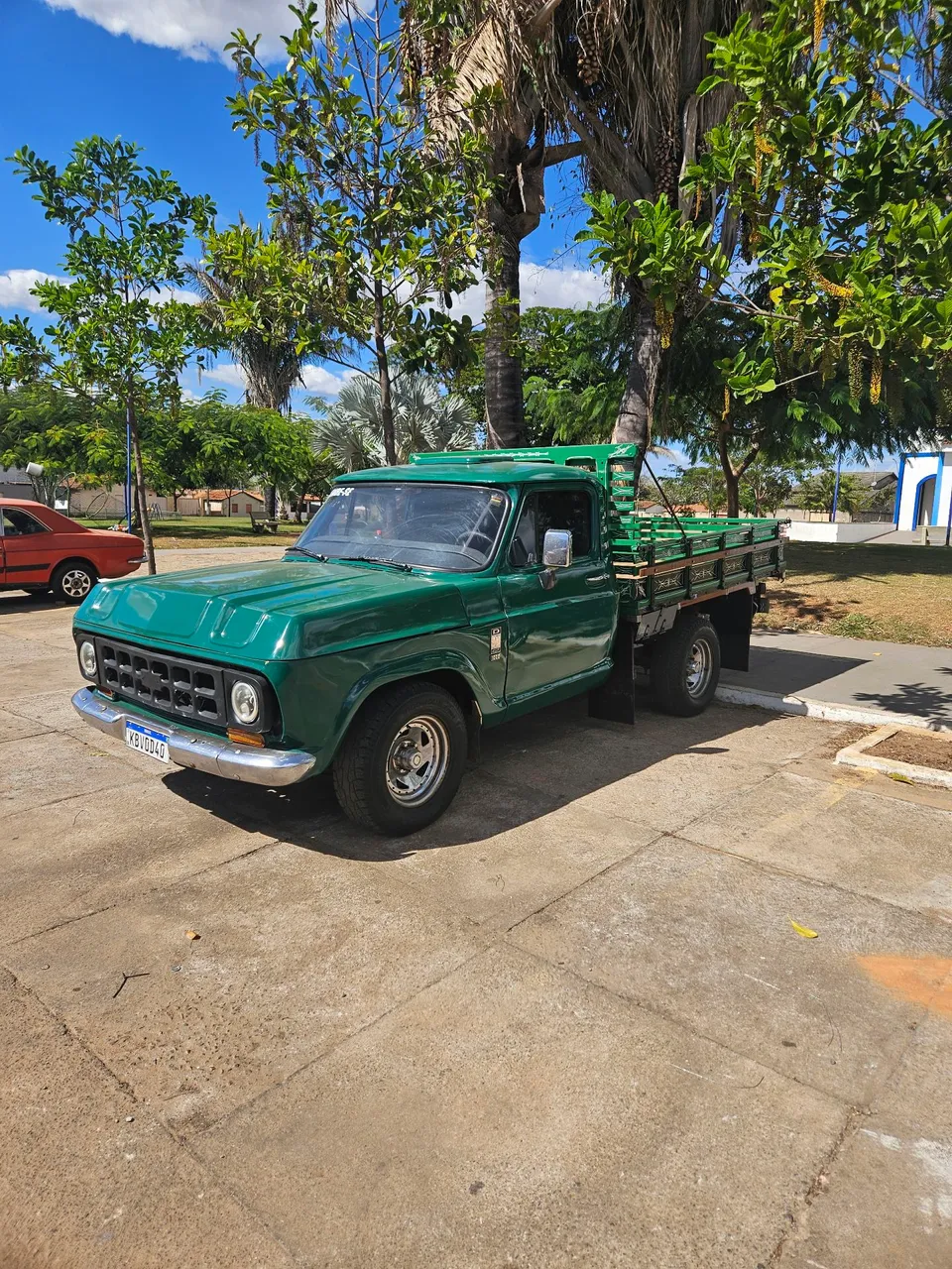 "carros e camionetes" - Carros Usados e Novos à venda