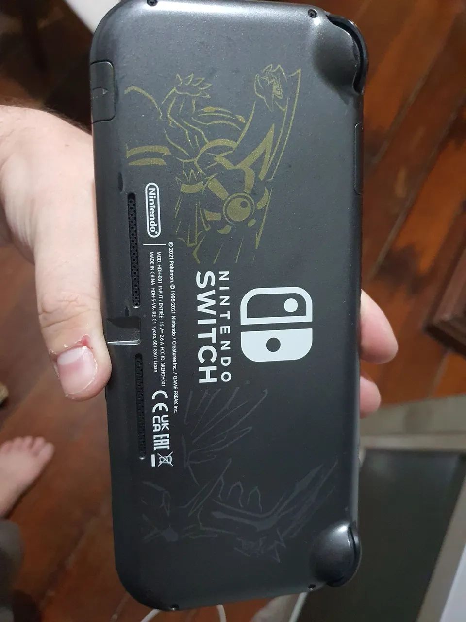 Pokémon Nintendo Switch Lite edição especial Dialga e Palkia na caixa ...
