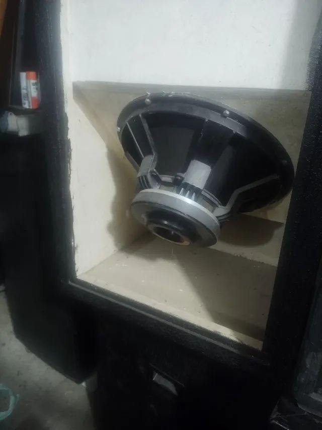 "gabinete sub 18 polegadas" no Brasil