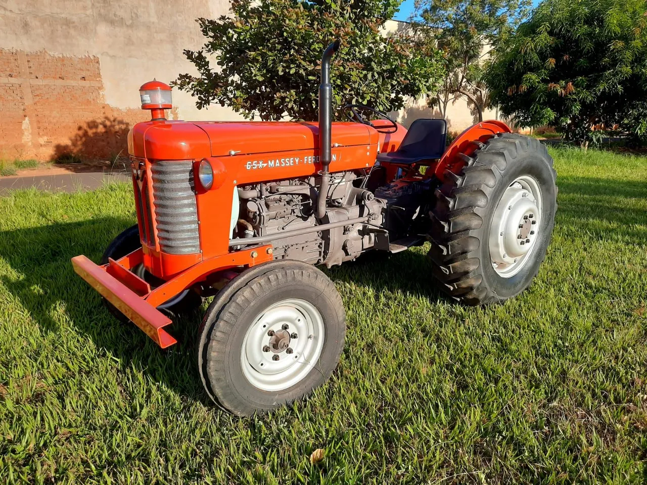 "tratores 65x" no Brasil