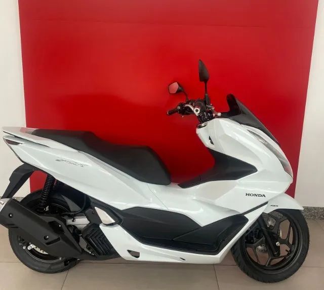 Motos HONDA PCX 2024 no Brasil