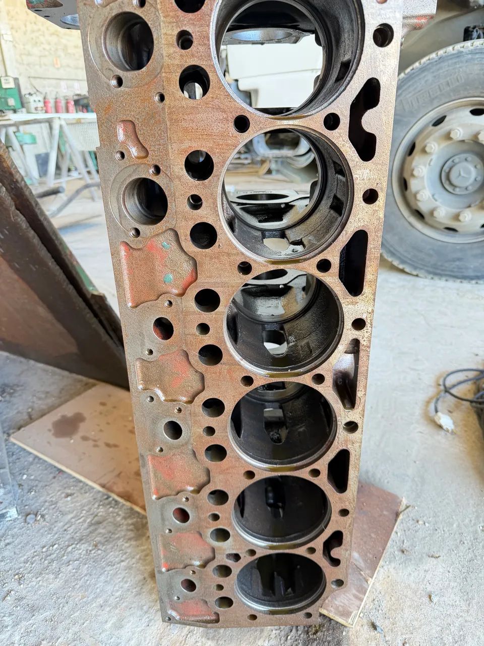 Bloco motor D7 pá carregadeira volvo L120F - Peças para caminhões ...