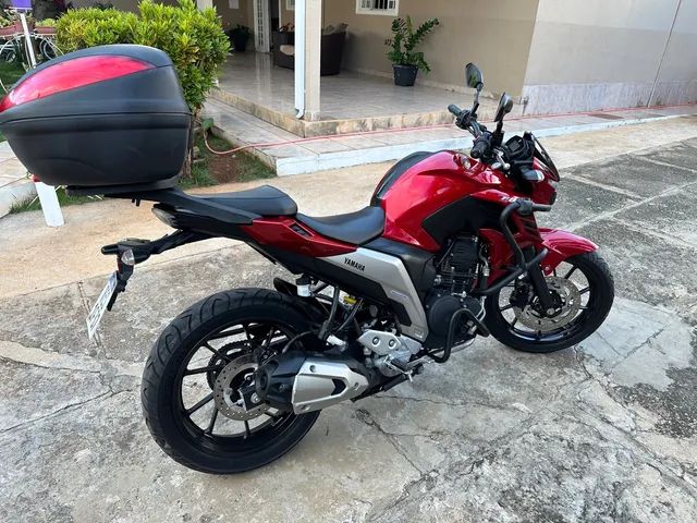 Motos YAMAHA FZ25 no Brasil