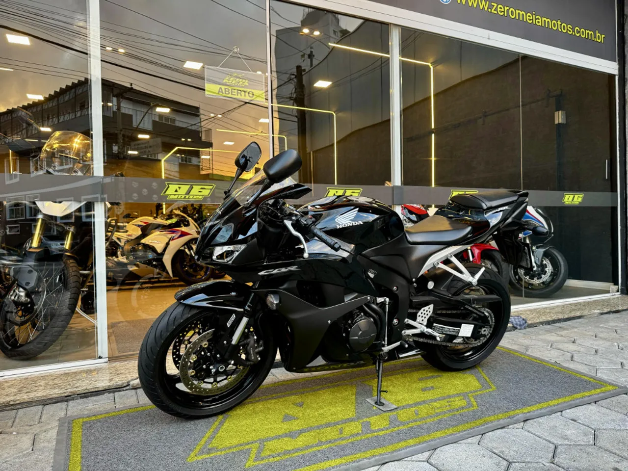 "motos honda cbr 600 rr" - Motos no Brasil