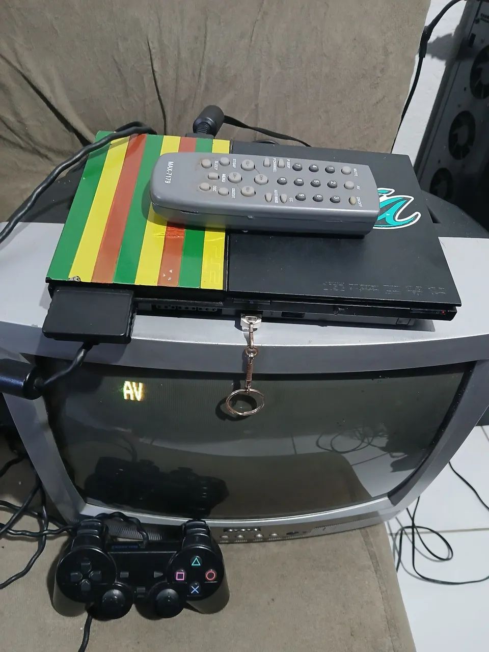 PS2 + TV * - Consoles de Vídeo Game - Rocas, Natal 1447164698 | OLX