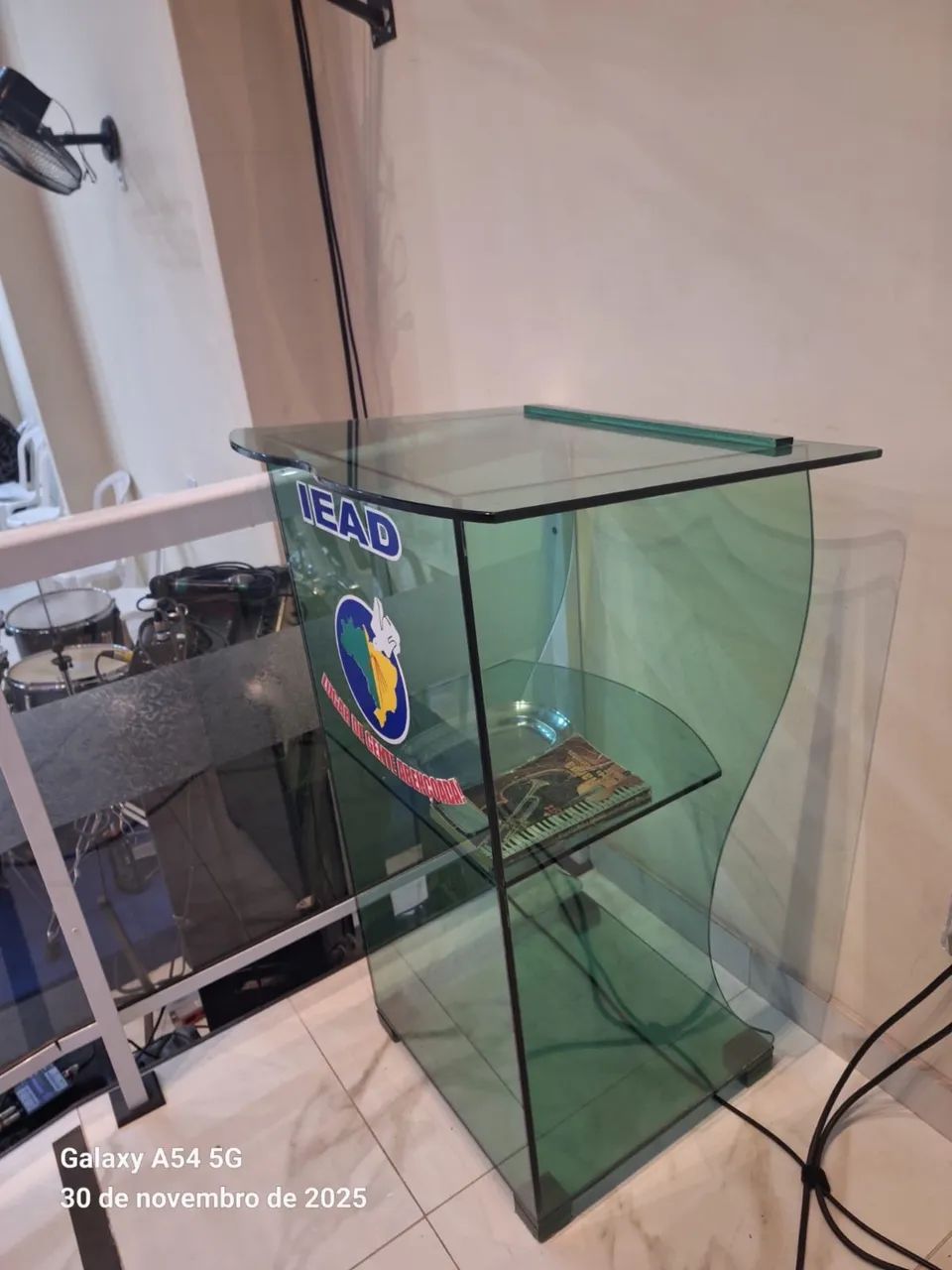 PÚLPITO DE VIDRO - Mesas - Marco, Belém 1464017728 | OLX