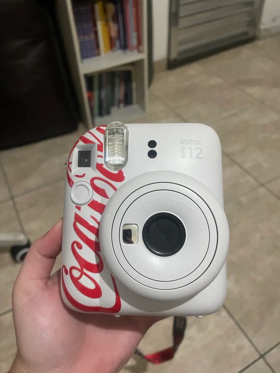 Câmera Instax Mini 12 - Edição Limitada Coca-Cola (The Town 2025 ...