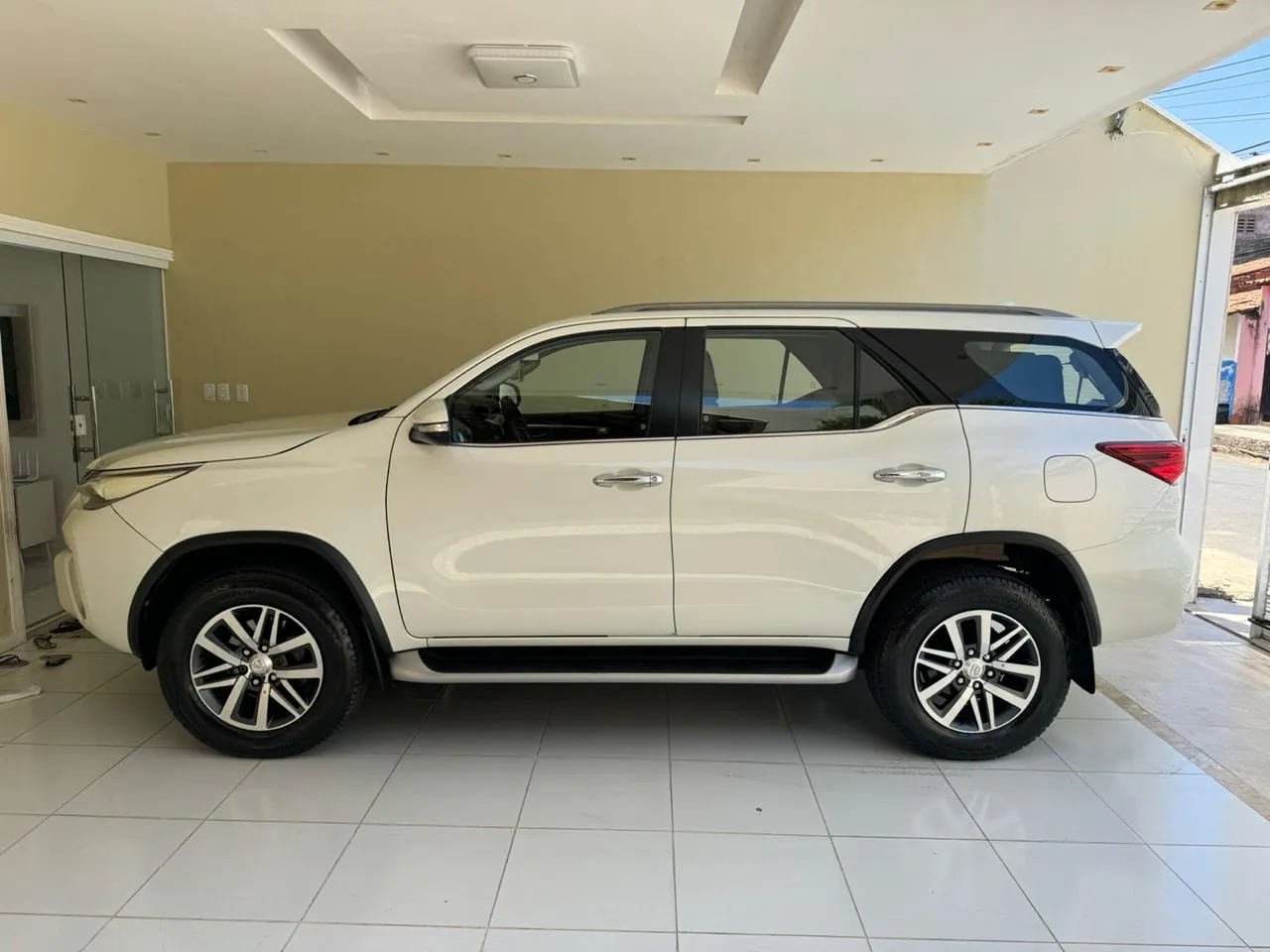 TOYOTA HILUX 2019 Usados e Novos