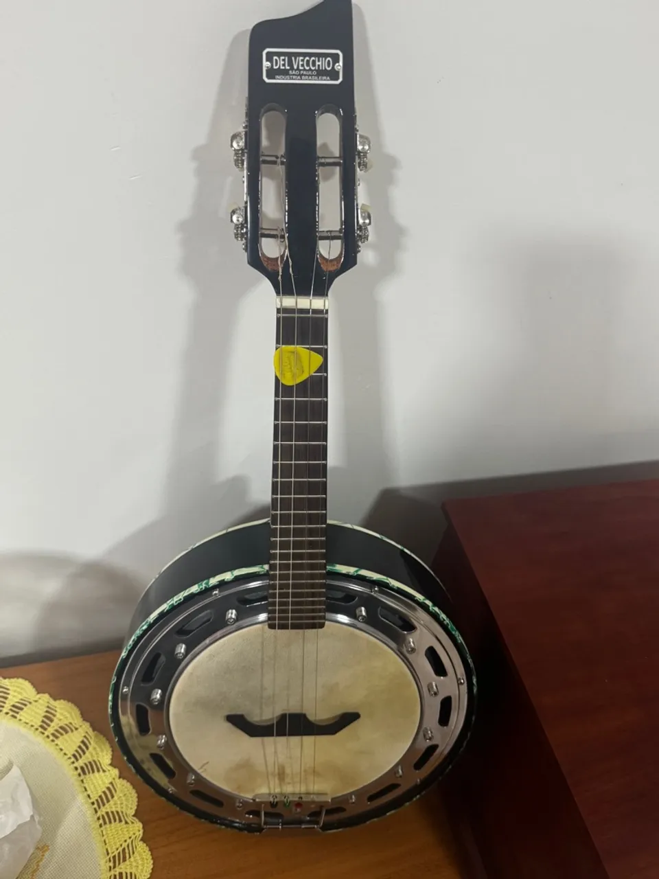"instrumento musical banjo" - Instrumentos musicais no Brasil