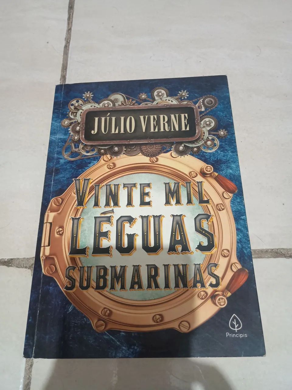Vinte mil léguas submarinas Júlio Verne - Livros e revistas - Realengo ...