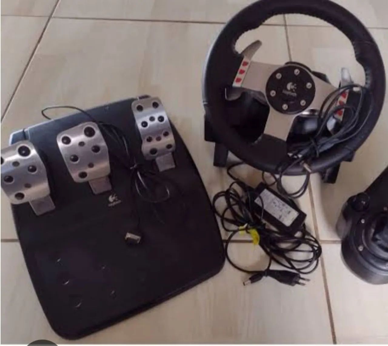 Volante Logitech Driving Force Pro para PC e PS2 - Peças e Acessórios ...