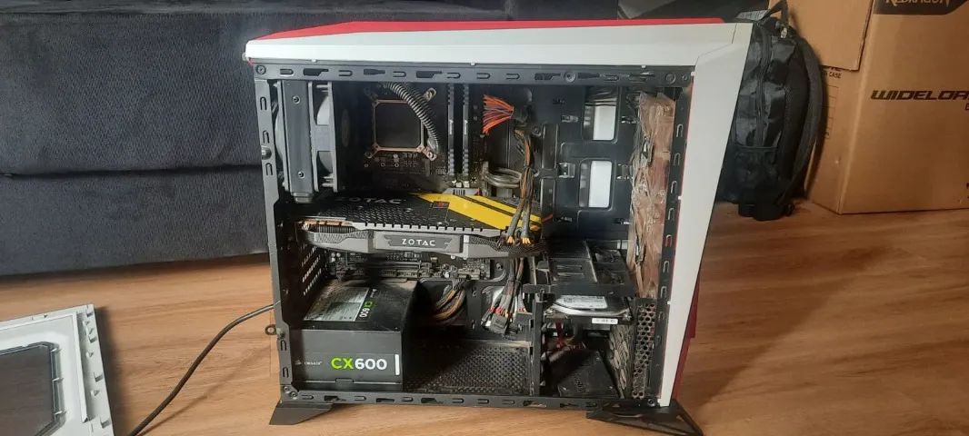 PC Gamer em perfeito estado - Computadores e Desktops - Condomínio ...