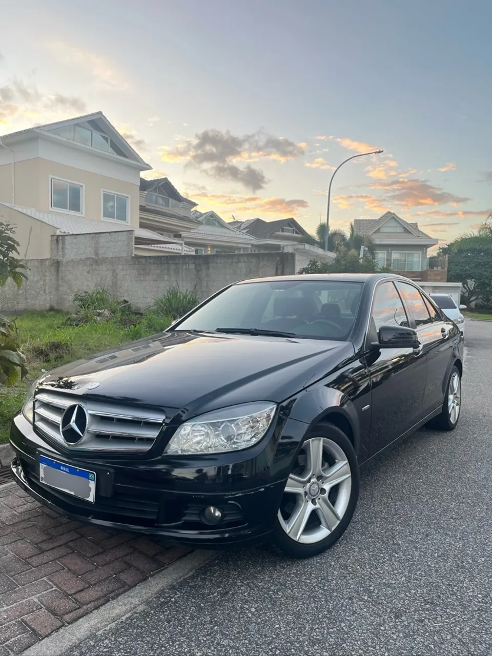 MERCEDES-BENZ C-180 2011 Usados e Novos
