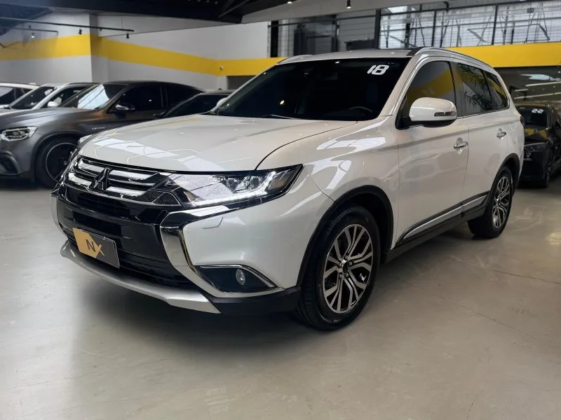 MITSUBISHI OUTLANDER 2018 Usados e Novos