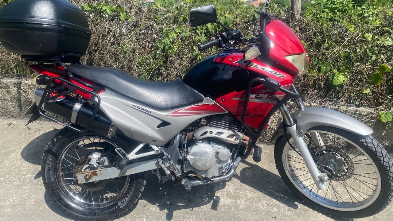 HONDA 4 FALCON 400 2008 - 1407634400 | OLX