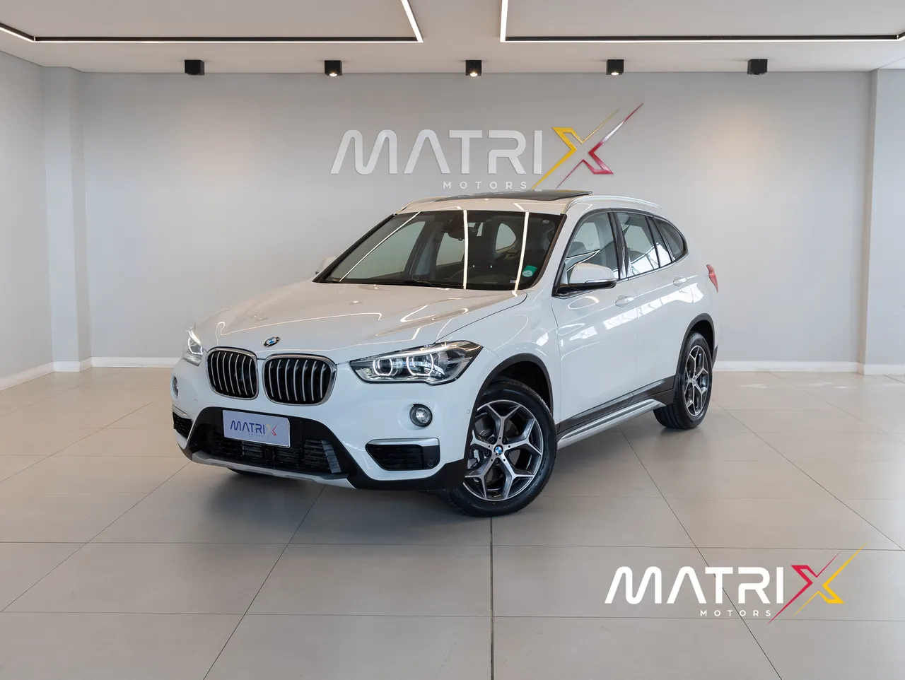 BMW X1 SDRIVE 20I 2.0/2.0 TB ACTI.FLEX AUT. Usados e Novos