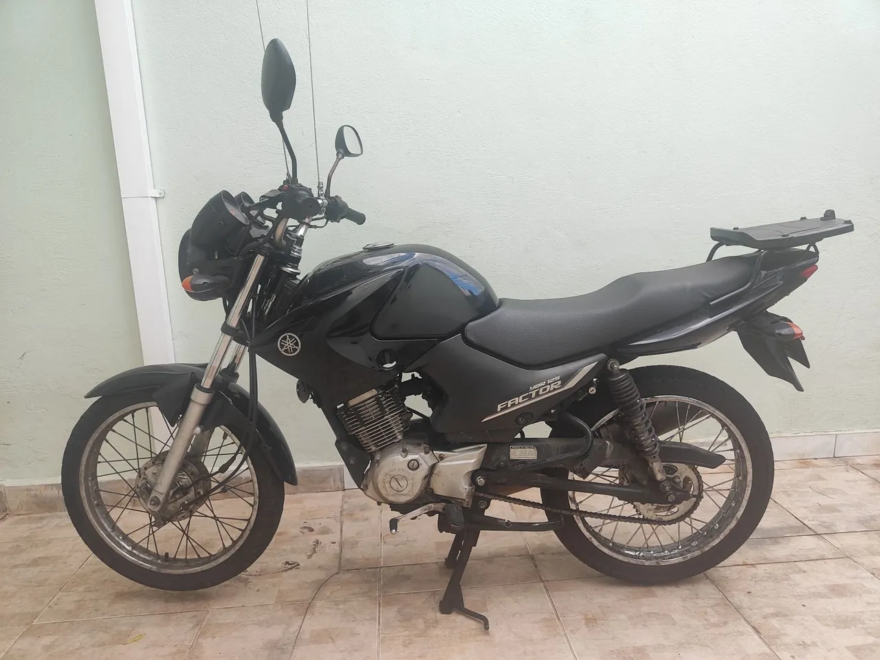 Motos YAMAHA FACTOR 2011 no Brasil