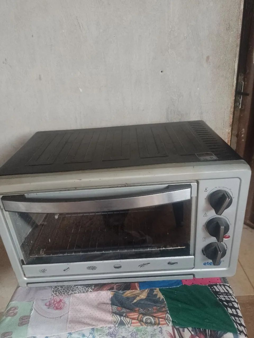 Vendo forno elétrico 44 litros leia descrição. - Fogões e Fornos - Vila ...