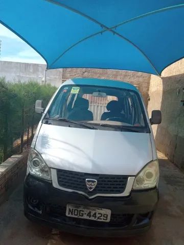 "mini van towner" no Brasil