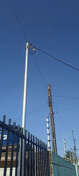 "poste metalico" no Brasil