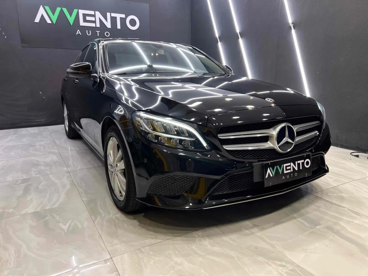 MERCEDES-BENZ C-180 2019 Usados e Novos