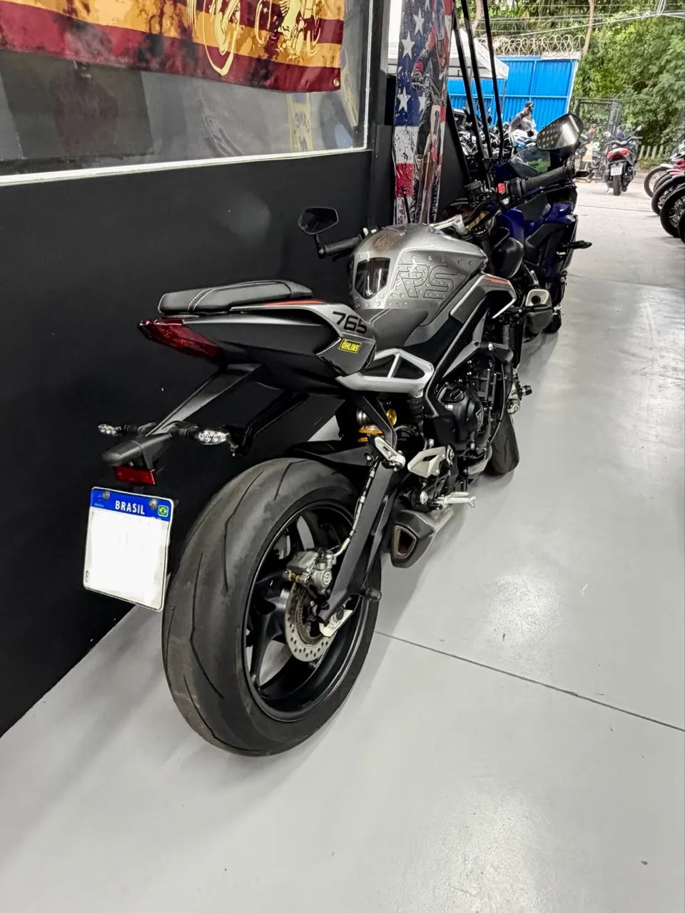 Triumph Triple 765 RS 2023 - 1425420406 | OLX