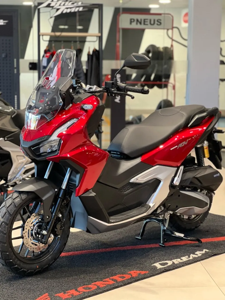 Motos HONDA ADV no Brasil