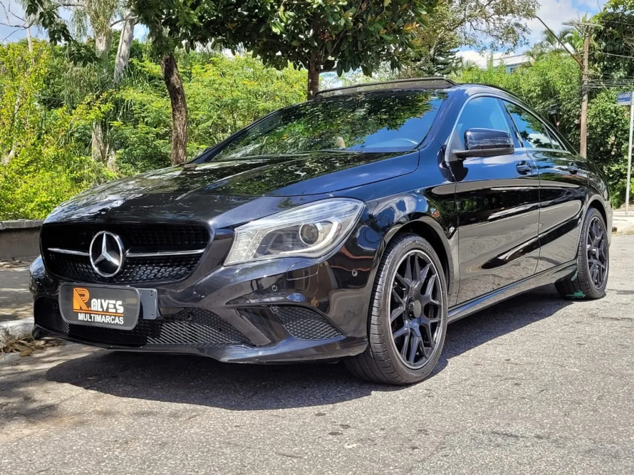 MERCEDES-BENZ CLA-200 2015 Usados e Novos