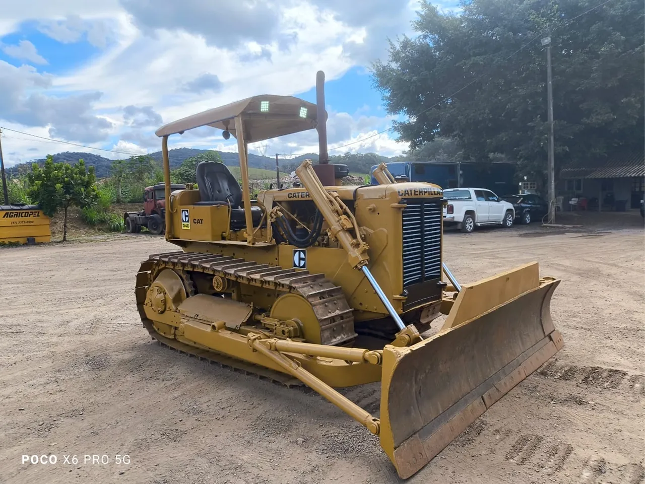 "tratores caterpillar" no Brasil