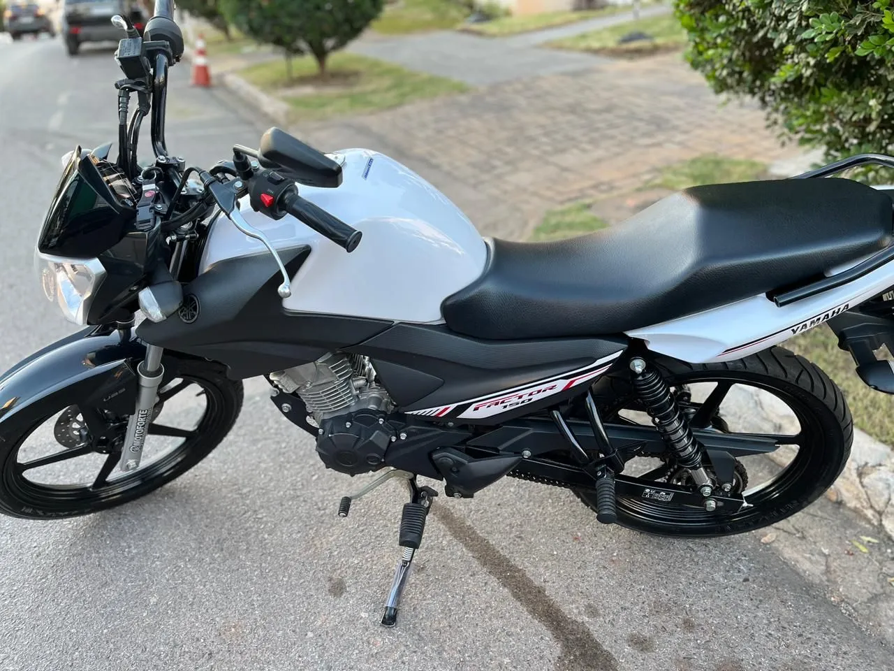 Motos YAMAHA FACTOR 2023 no Brasil