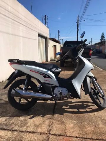 Motos HONDA BIZ 2015 no Brasil