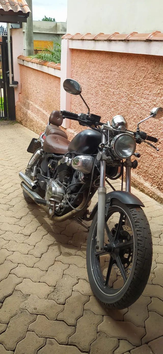 Motos DAFRA KANSAS no Brasil